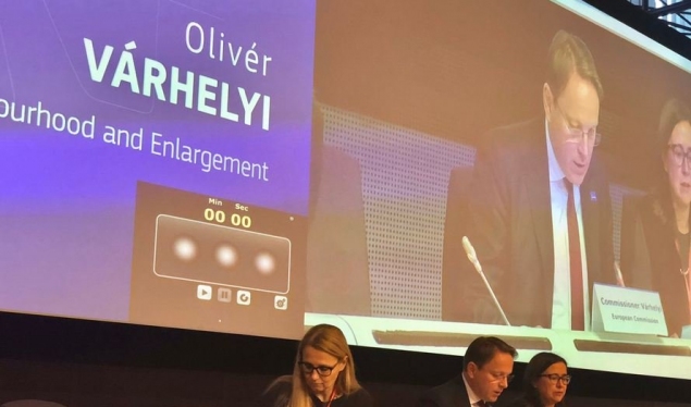 Oliver Varhelyi: Kemi arritur të mbledhim 1.15 miliardë euro për të ... Oliver Varhelyi: Kemi arritur të mbledhim 1.15 miliardë euro për të ...